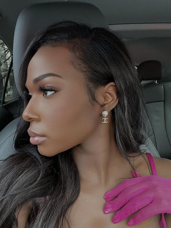 MORGAN HART's portfolio content