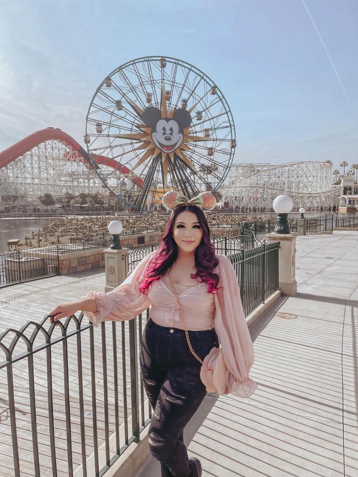 Yesenia 's portfolio content