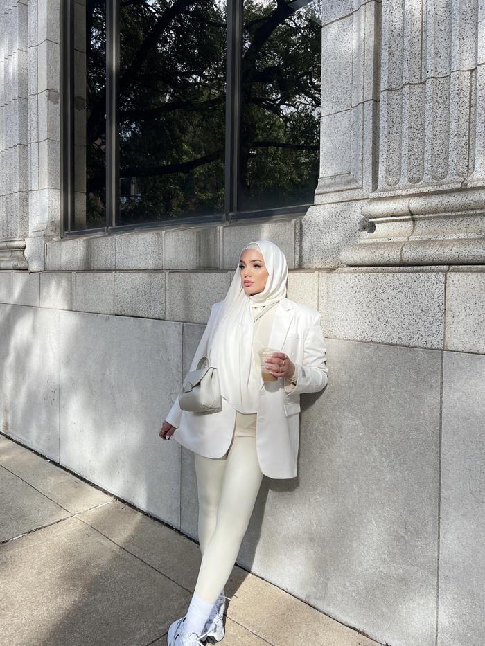 Enas Isleem's portfolio content