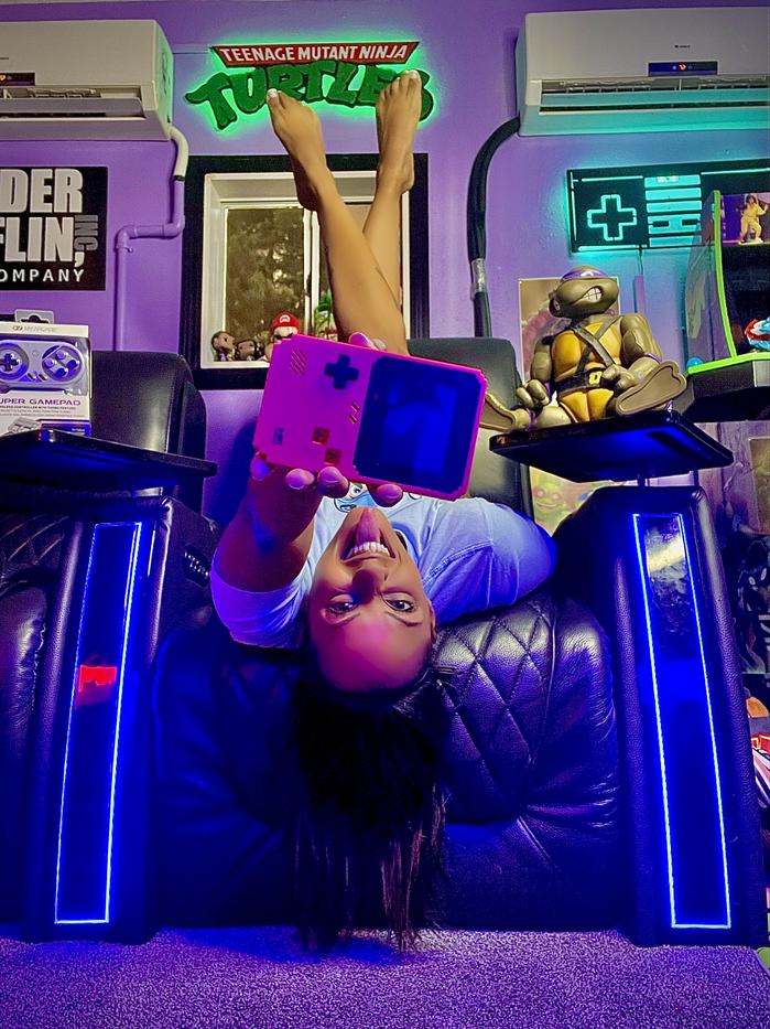 THE QueenG22's portfolio content